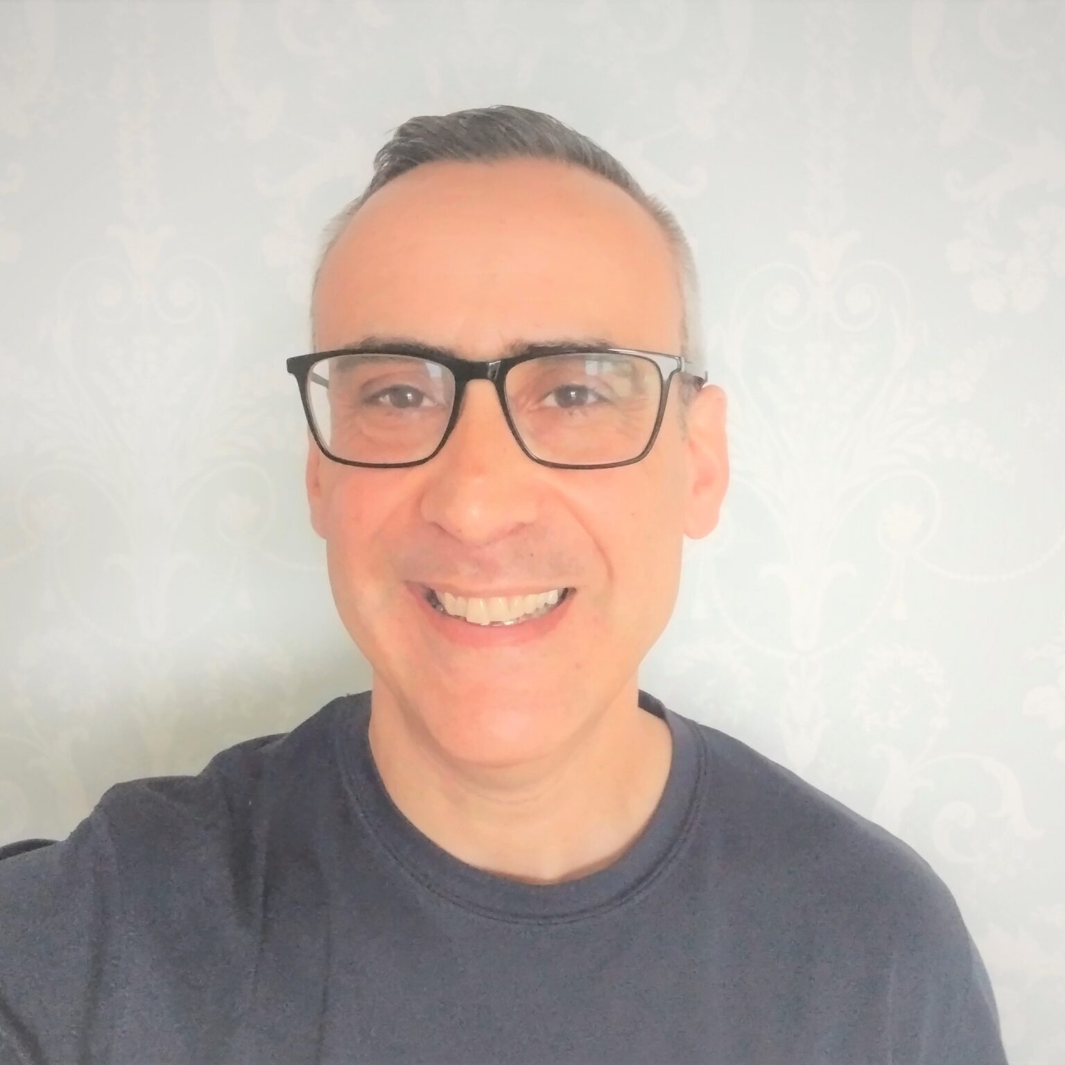 Jonathon Ross-McNairn - Richmond Holidays